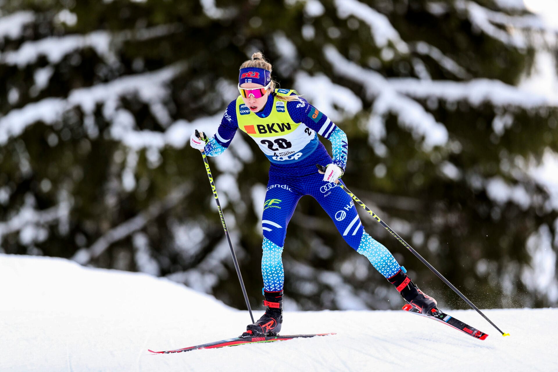Laura Mononen: sharing her skiing expertise in a coaching role ...